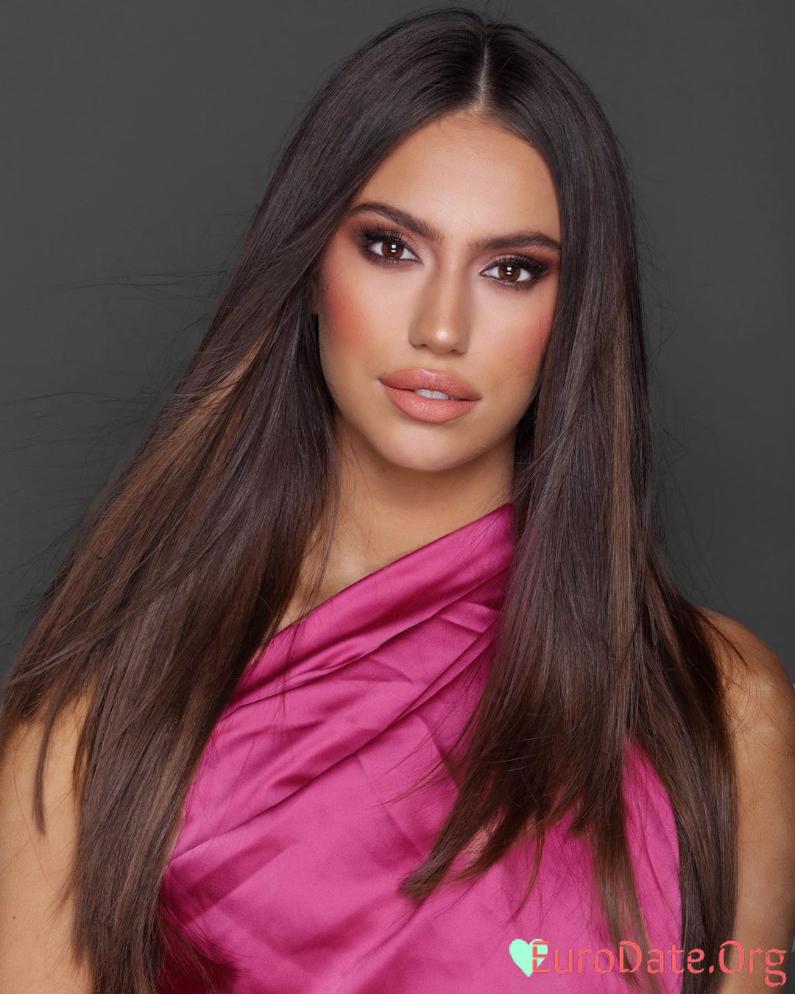 Charming Cypriot Women: Understanding Their Popularity